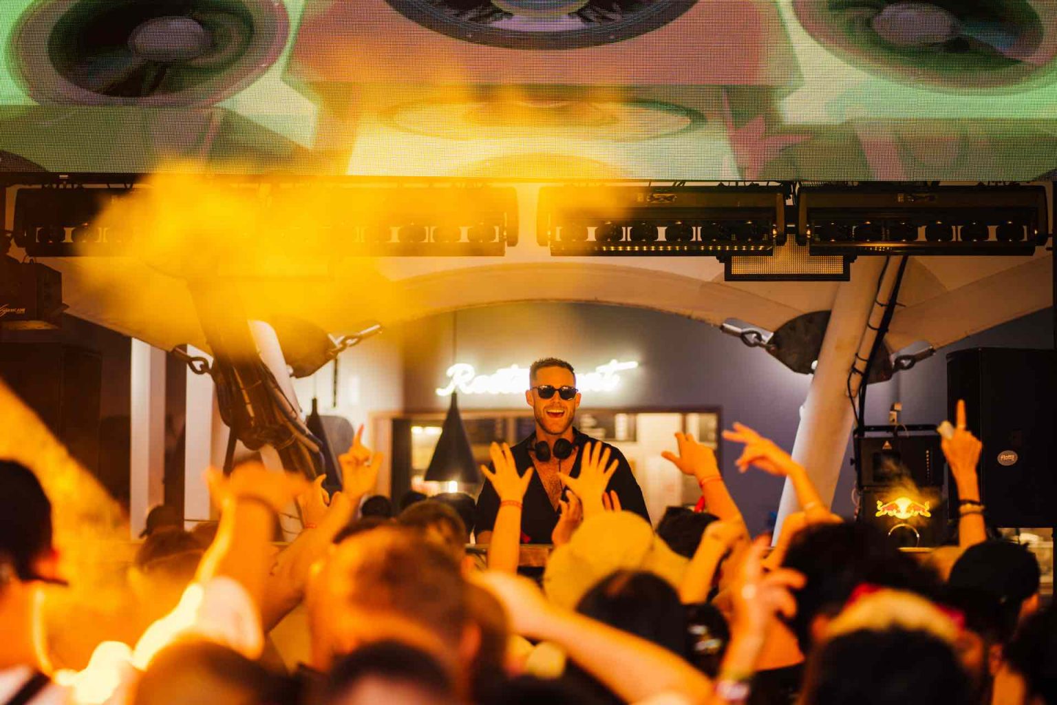 Shannon O'Connor - Perth DJ - Streamline Entertainment