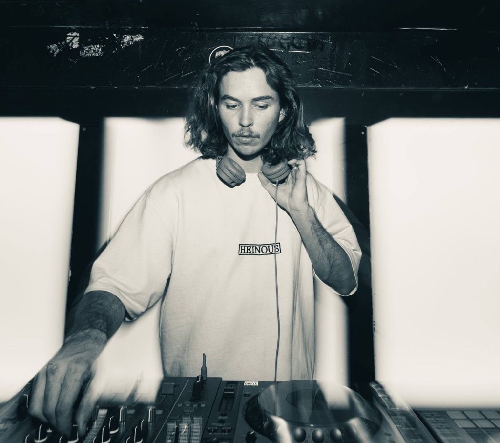 Tim Bates - Perth DJ - Streamline Entertainment