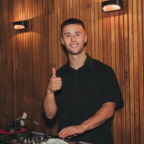 Callum Mellowship - Perth DJ - Streamline Entertainment