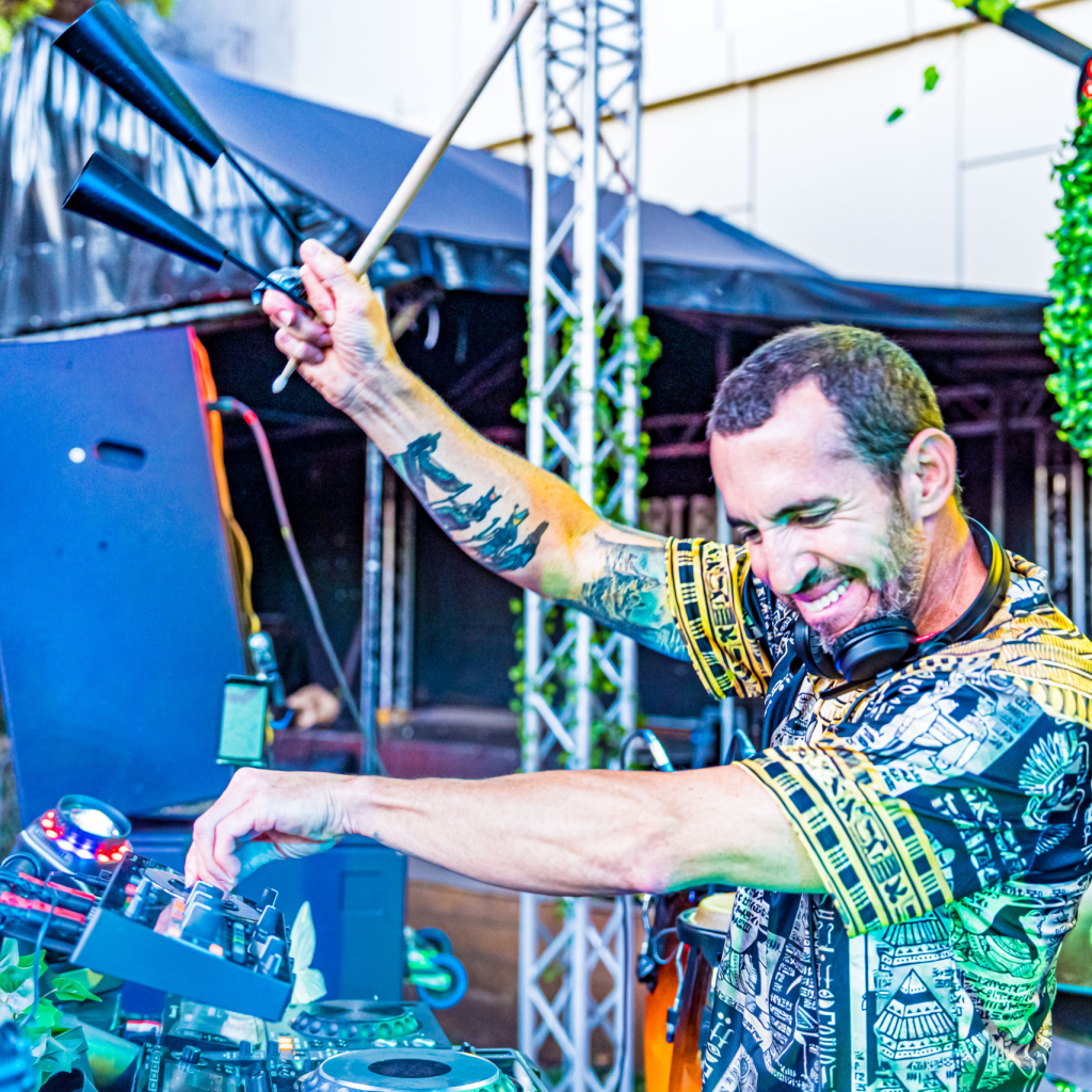 Cocco - Perth DJ - Streamline Entertainment